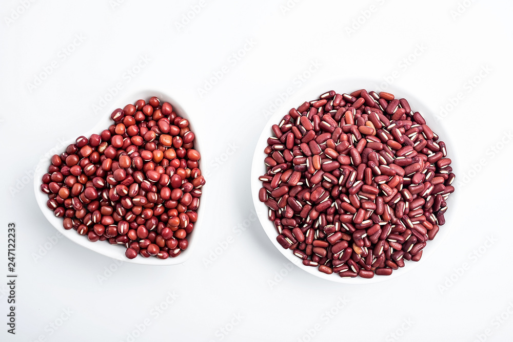 Red bean and red bean contrast chart / round red beans and oval red ...