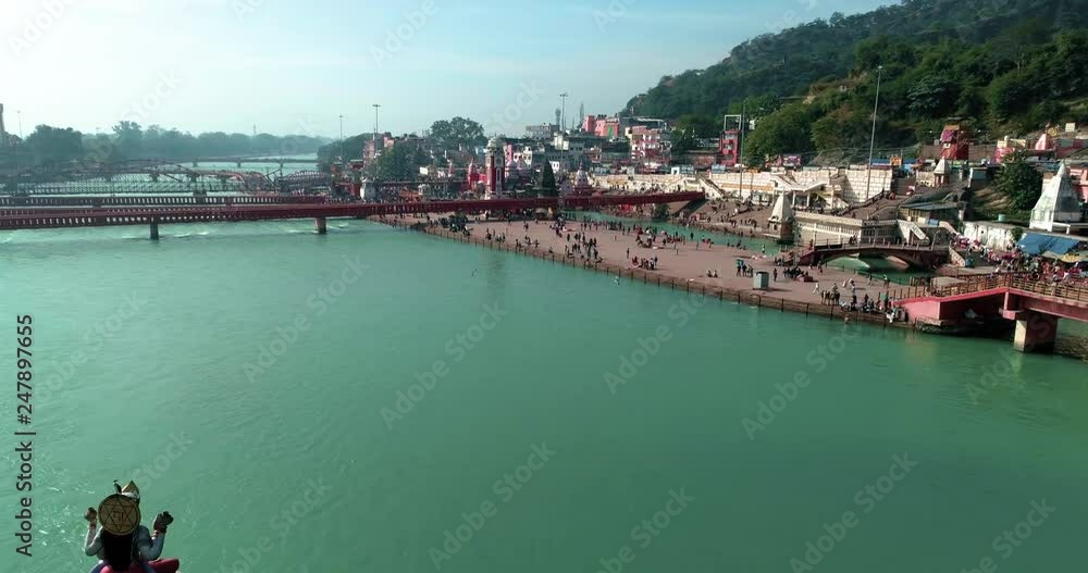 Vidéo Stock Haridwar Aerial Shot above the Holy river Ganga. Showing ...