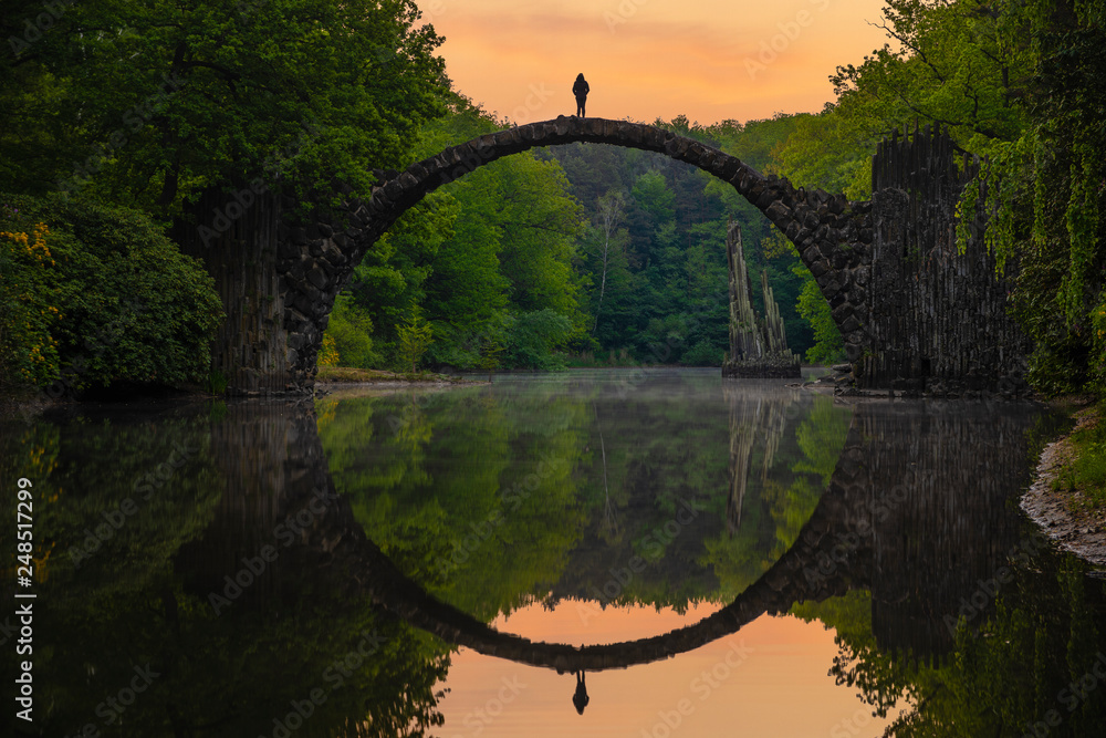 Rakotz Bridge (Rakotzbrucke, Devil's Bridge) in Kromlau, Saxony ...