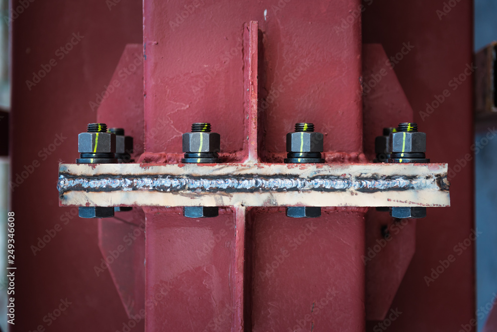 Connection of the steel structure with high tension bolts and welding ...