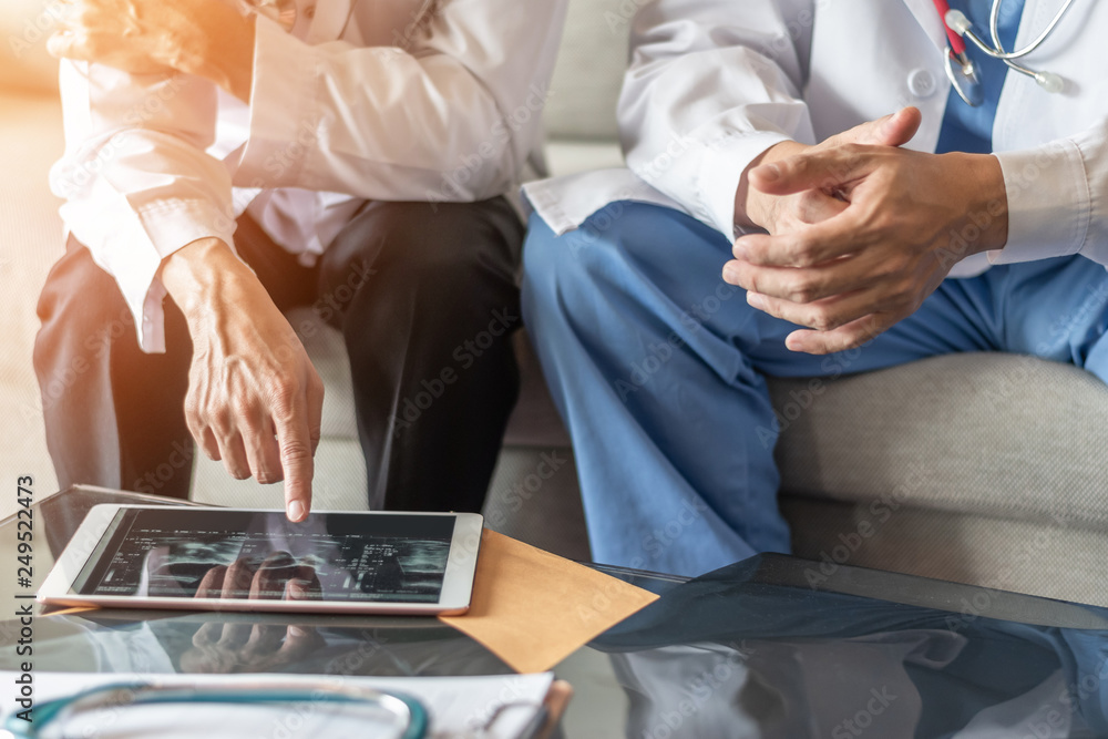 Surgical doctor teamwork, orthopedic surgeon, ER surgery team working ...