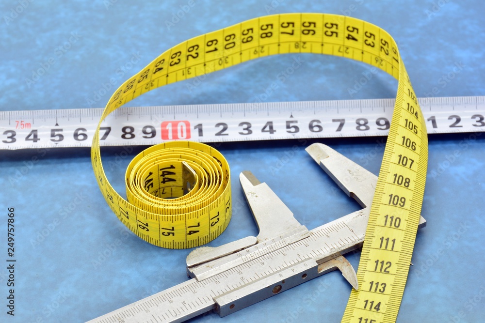 Diferentes instrumentos de medida Stock Photo | Adobe Stock