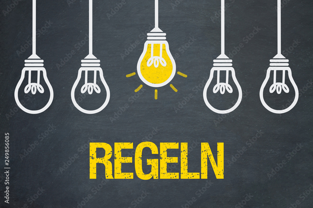 Regeln / Tafel mit Glühbirnen Stock-Foto | Adobe Stock