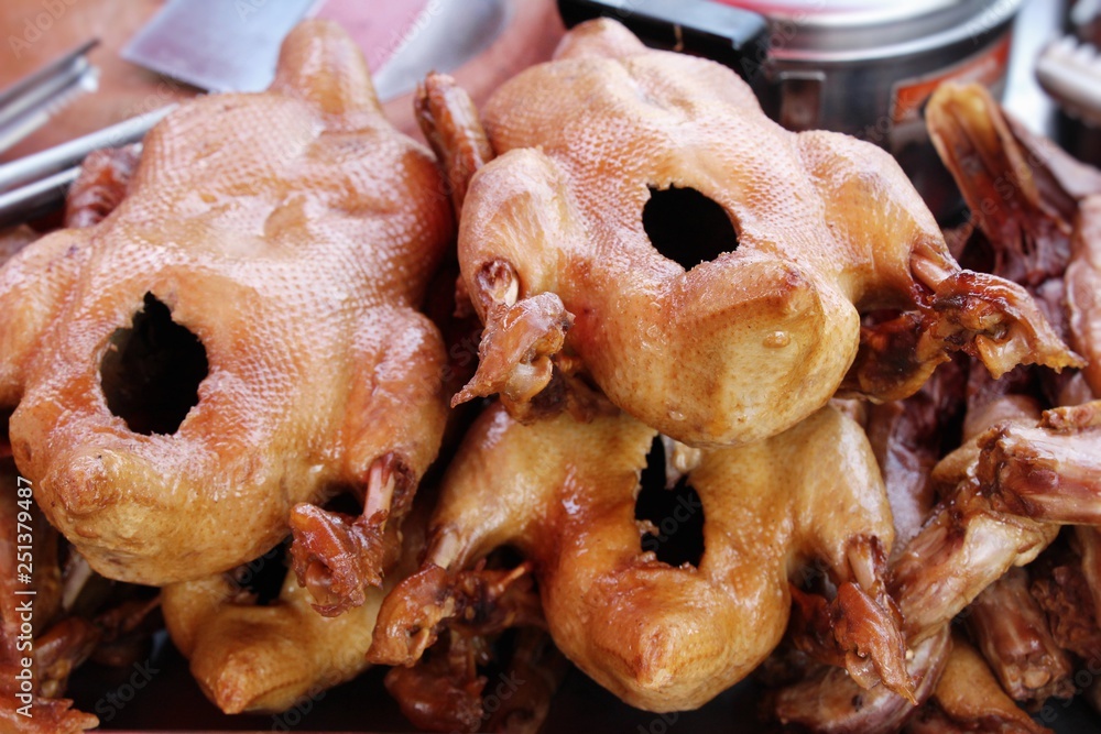 Foto de Stewed duck is delicious in street food do Stock | Adobe Stock