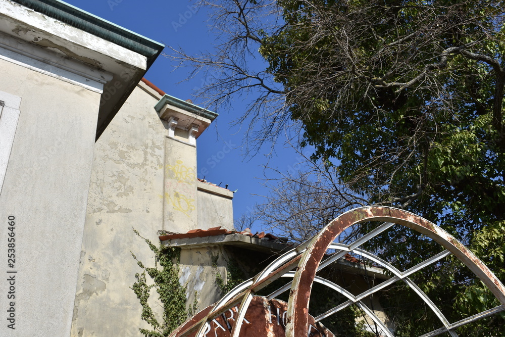 Hotel, Triest, Obelisco, Italien, geschlossen, gesperrt, verlassen ...