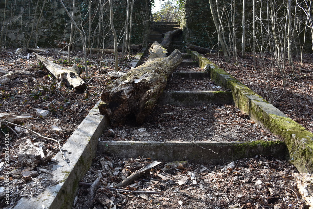 Hotel, Triest, Obelisco, Italien, geschlossen, gesperrt, verlassen ...