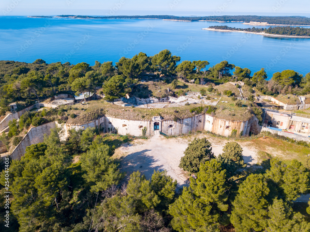 Fort Punta Christo (tvrđava) was built at the end of the 19th century ...