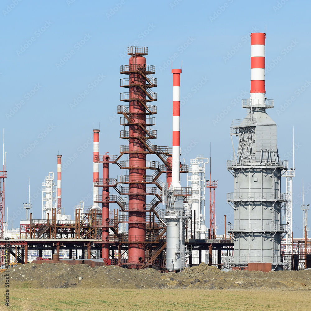 Distillation columns, pipes and other equipment furnaces refinery ...