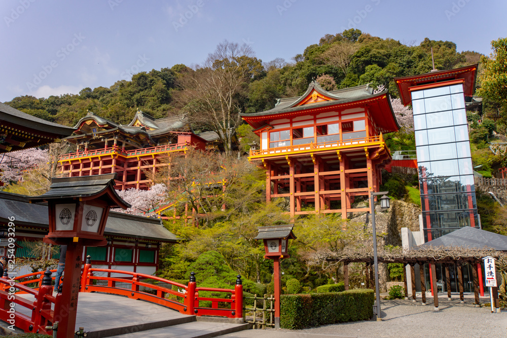 [佐賀県]祐徳稲荷大社 Stock Photo | Adobe Stock