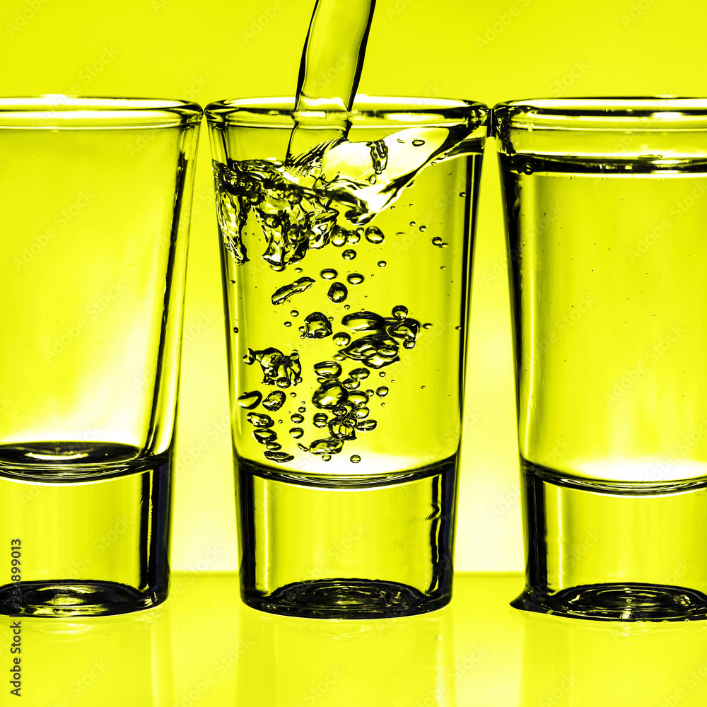 Party Alcohol Wallpaper