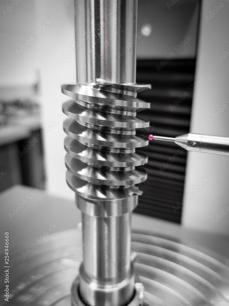 Messung Messmaschine Verzahnung Zahnradfertigung verschiedene Zahnrad ...