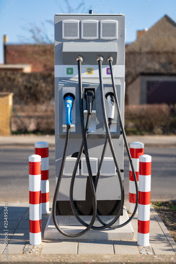 Ladestationen Fur Elektroautos