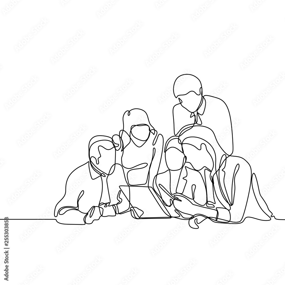 Group of office worker discussing a project. Concept of team work ...