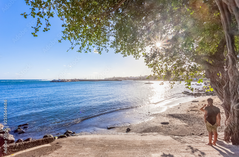 Plage de Terre Sainte, Saint-Pierre, île de la Réunion Stock Photo ...