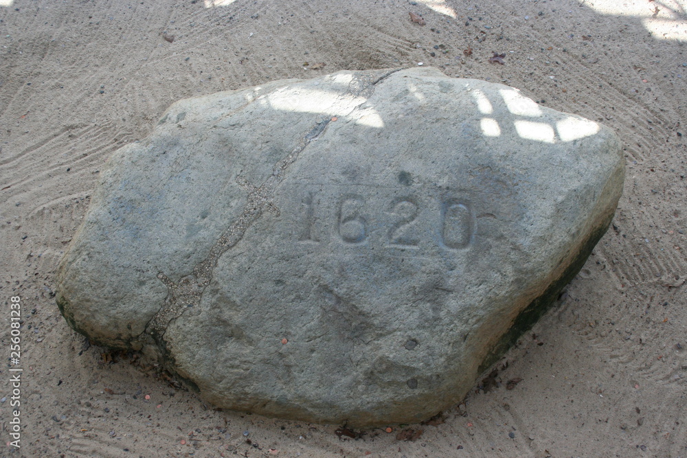 Plymouth Plymoth Rock 1620 Massachusetts Pilgrims Christopher Columbus ...