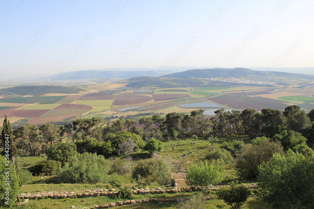Fotka „Mount Tabor in the Lower Galilee region of Northern Israel ...