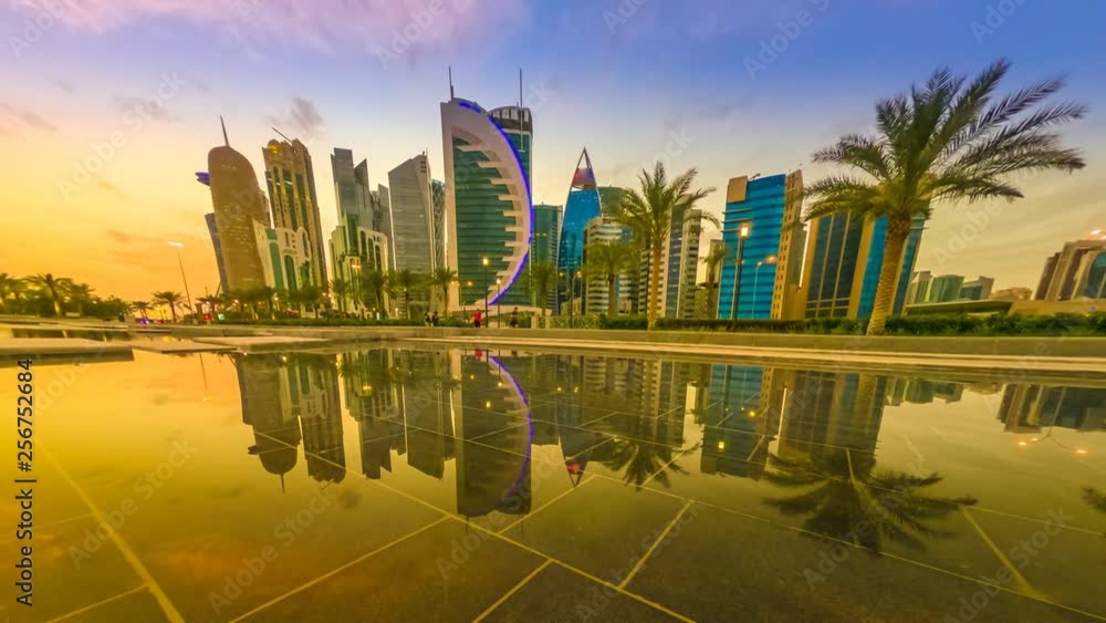 Vídeo do Stock: TIME LAPSE: Scenary of Doha West Bay skyline at sunset ...