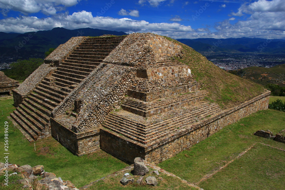 Monte Alban