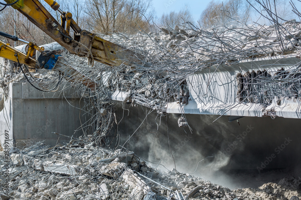 Professional demolition of reinforced concrete structures using ...