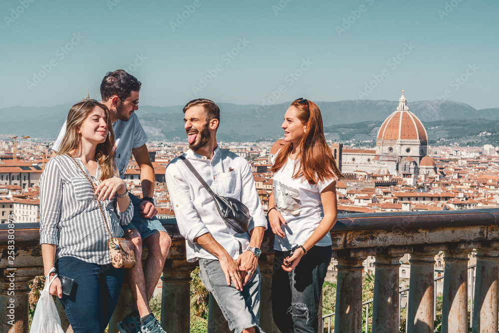 Travel to Europe. Happy friends, tourist in Italy. Landscape skyline of ...