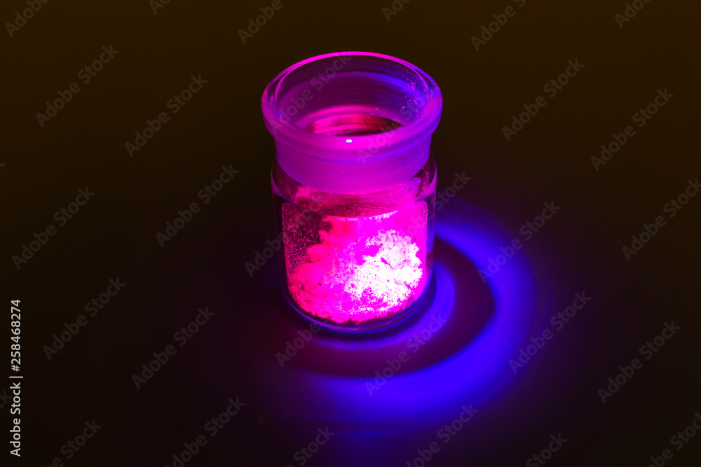 Fluorescent organic materials of red, yellow and green color for ...