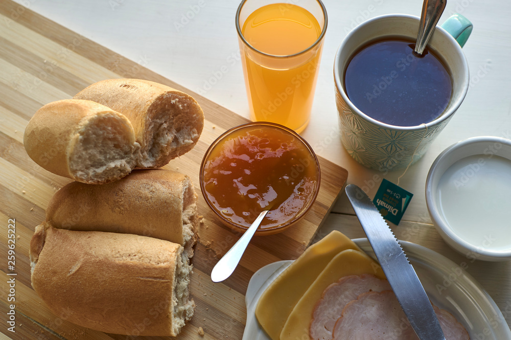 Desayuno chileno, once chilena, comida típica chilena. Stock Photo ...