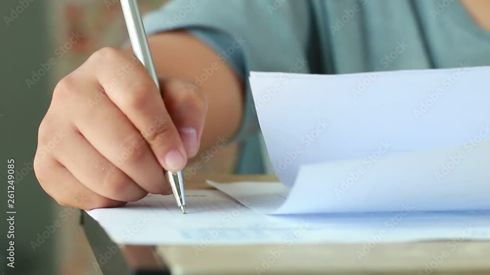 Exam test school or university concept : Hand student holding pencil ...