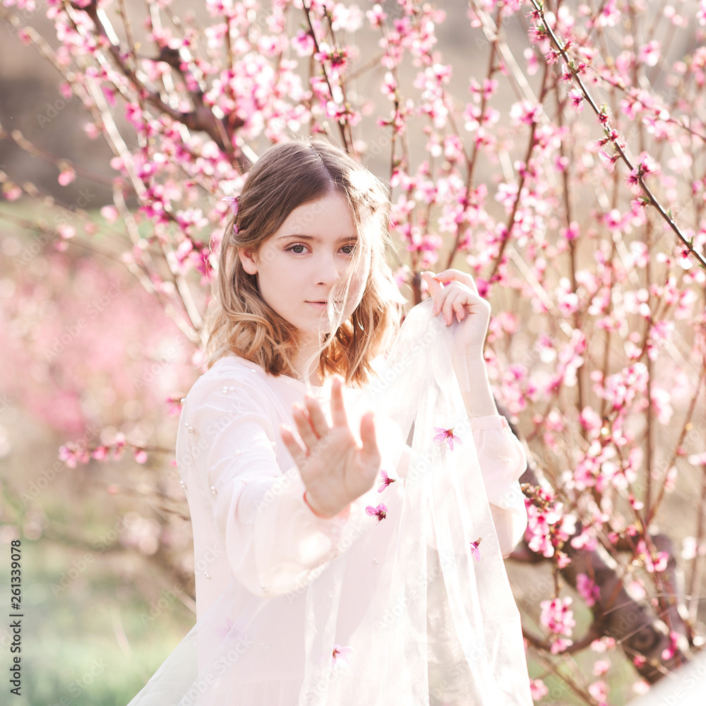 Beautiful 17 Year Old Girl