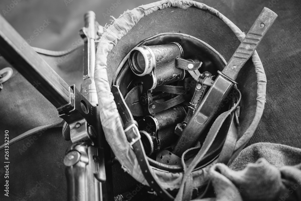 World War II German Wehrmacht Infantry Soldier Army Weapon Ammunition ...