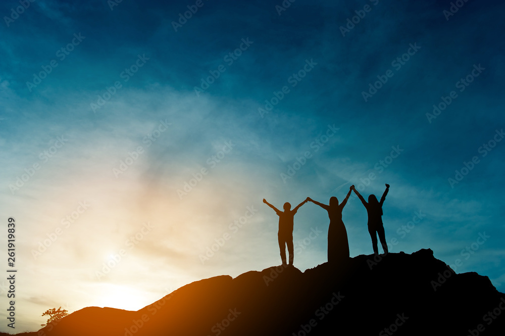 Silhouette of team leadership, teamwork and teamwork and delightful ...