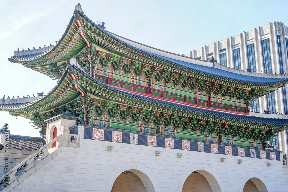 beautiful korean temple architecture with blue skies Stock Photo ...