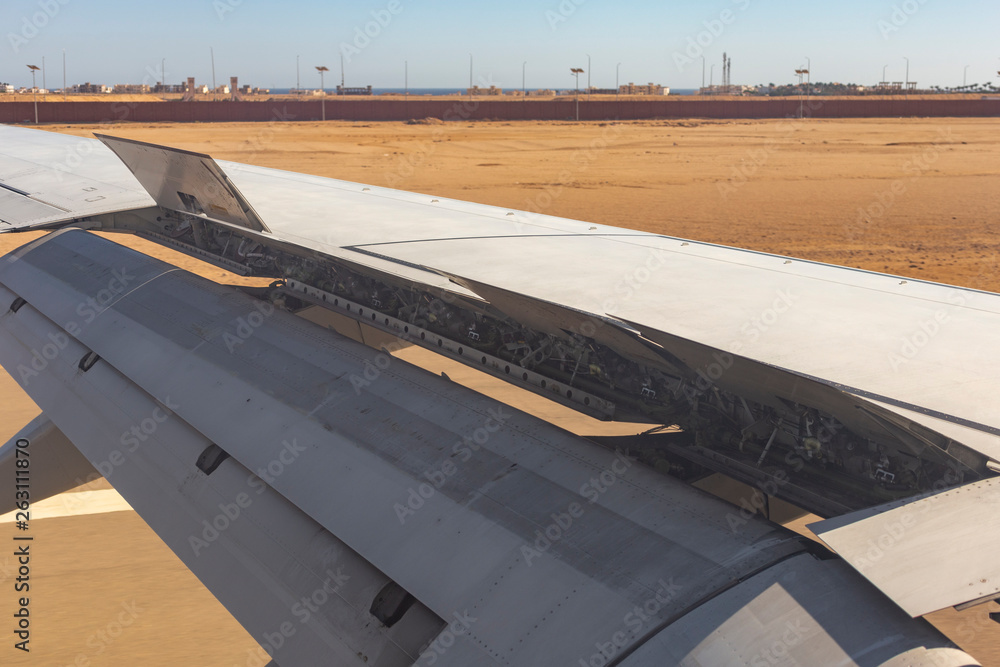 Airplane Spoilers