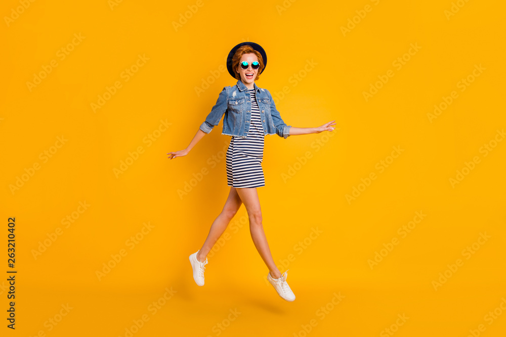 Full length side profile body size photo foxy she her chic lady jumping ...