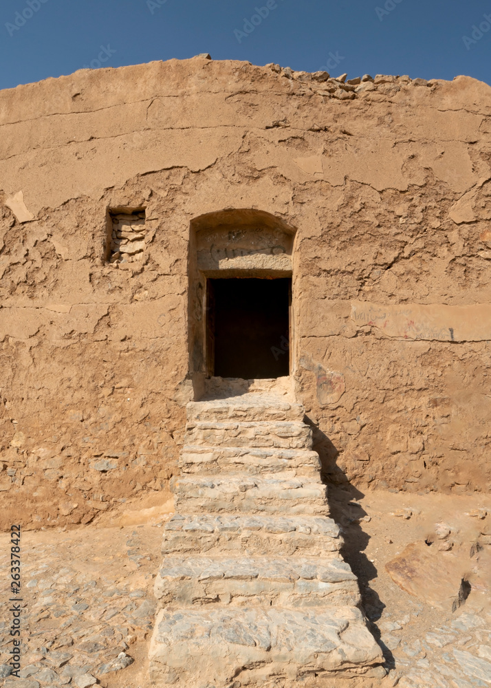 Final steps to sky burial platform were Zoroastrians laid their dead to ...