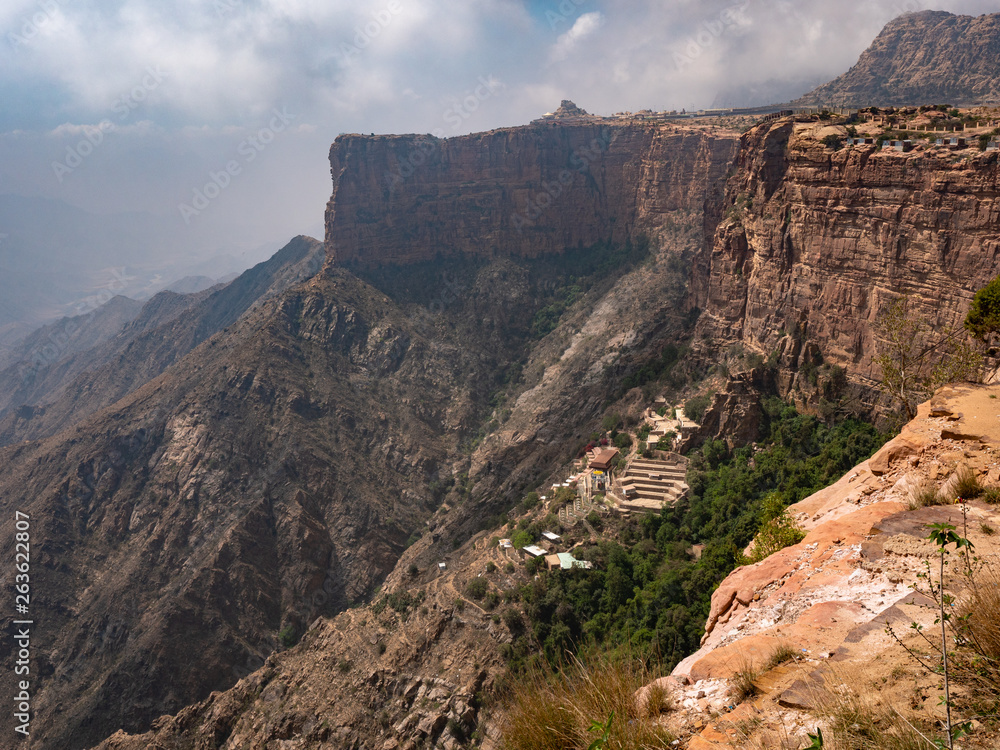 Hanging Village near Habala in the Asir region, Saudi Arabia Stock ...