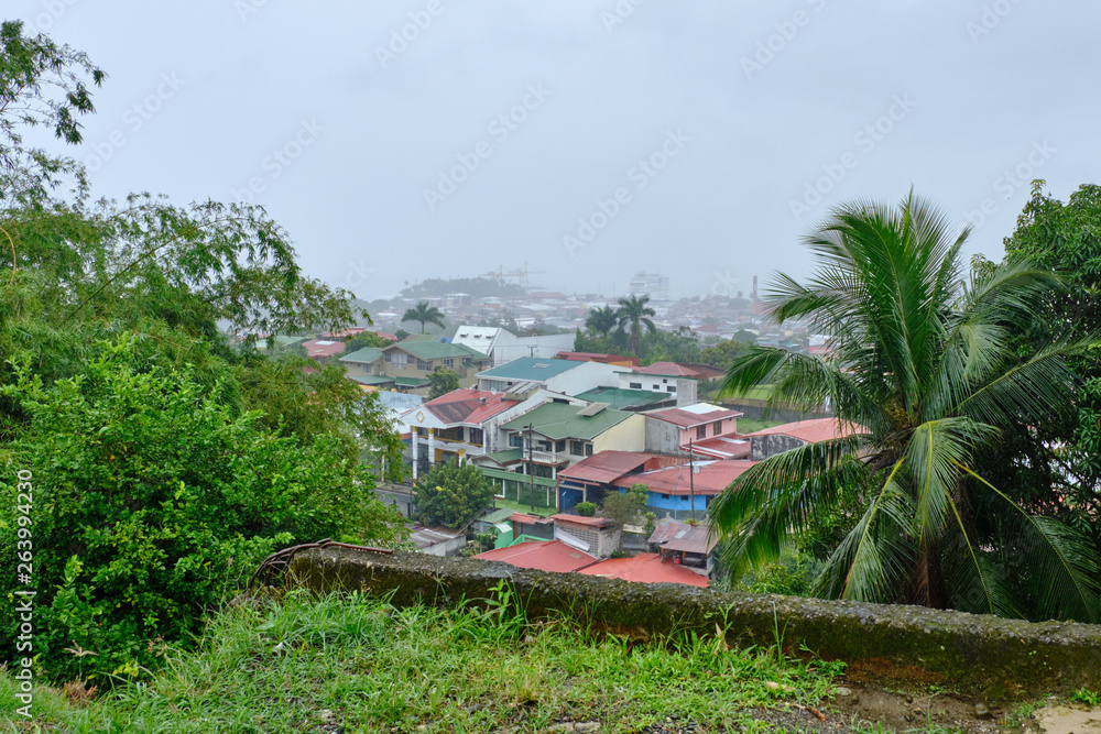 Foto de Scenic view of Puerto Limon - port town in Costa Rica ...