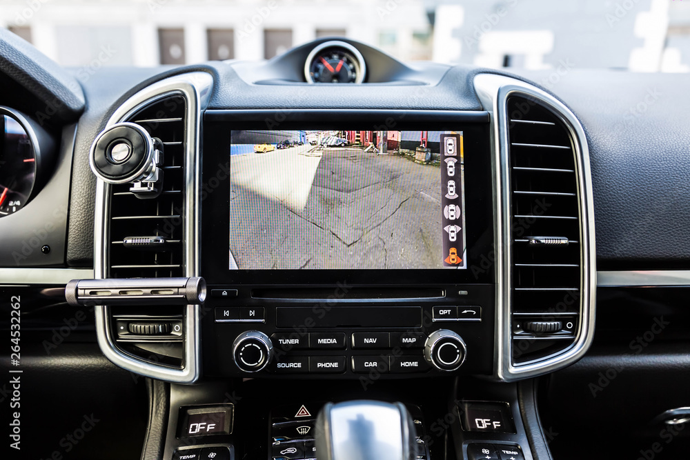 Working of a side mirror cameras to rear view. of surround 360 degrees ...
