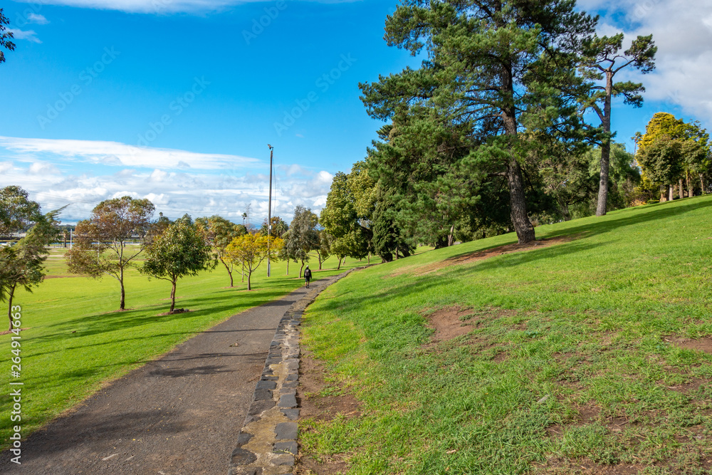 Footpath in the Footscray Park. Beautiful environment in Melbourne's ...