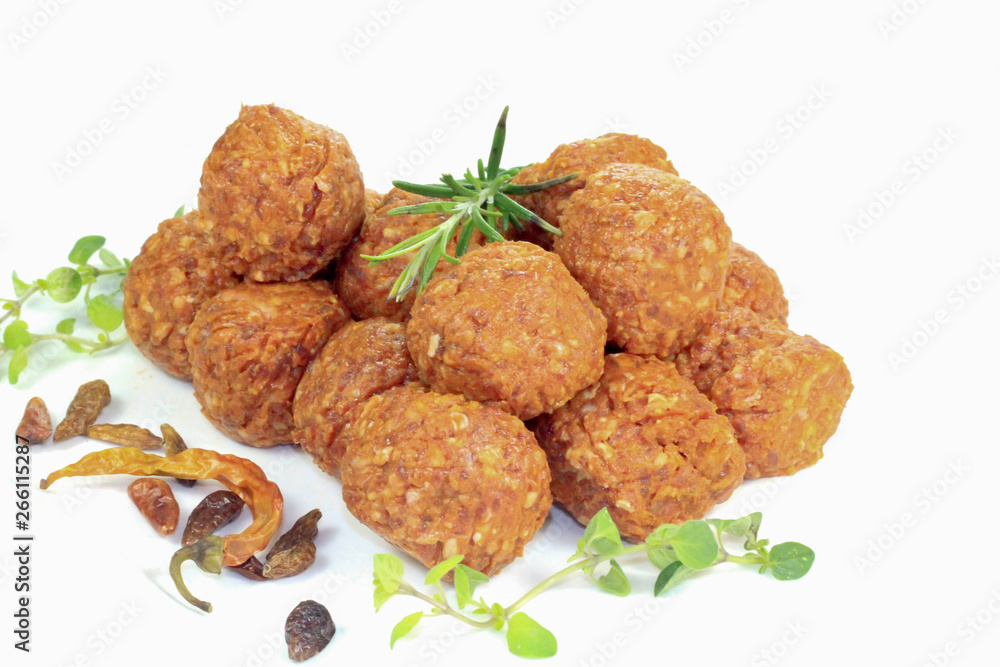 boulettes de boeuf Stock Photo | Adobe Stock