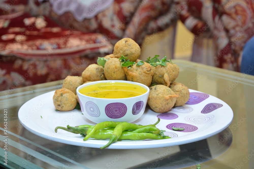 Methi na Gota Recipe, Popular Indian street food, Gujarati snack Stock ...