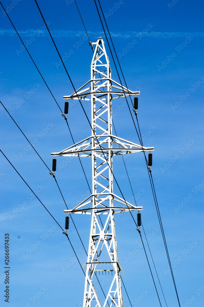 Distribution tower for electrical supply foto de Stock | Adobe Stock