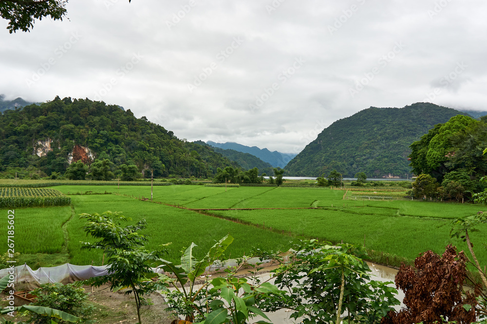 Ba Be lake, Bac Kan province, Vietnam - Mai 06, 2019: Ba Be lake ...