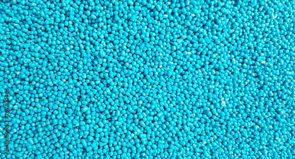 Bolitas de plástico reciclado polipropileno peletizado de color azul ...