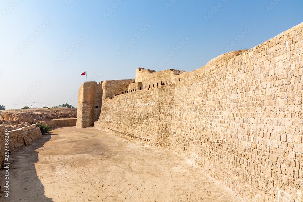 Fort of Bahrain ruin in Manama, Bahrain. Qal'at al-Bahrain Site Museum ...