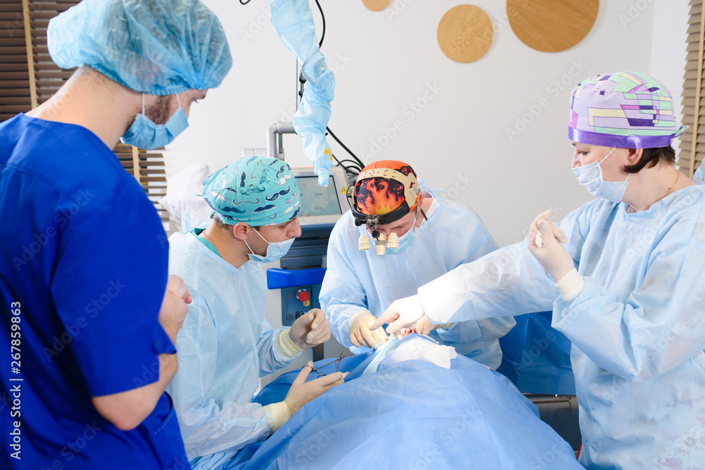 Laser Blepharoplasty, plastic surgery operation for correcting defects ...