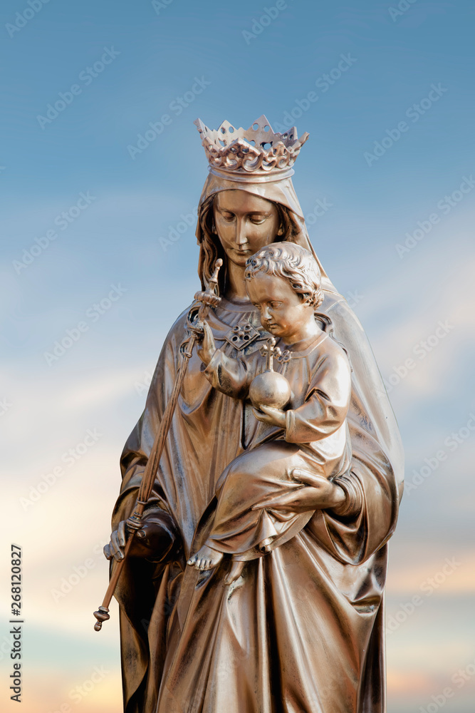 Mary Queen Of Heaven Statue