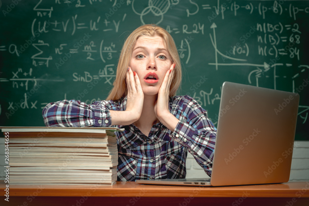 Studying Student Funny