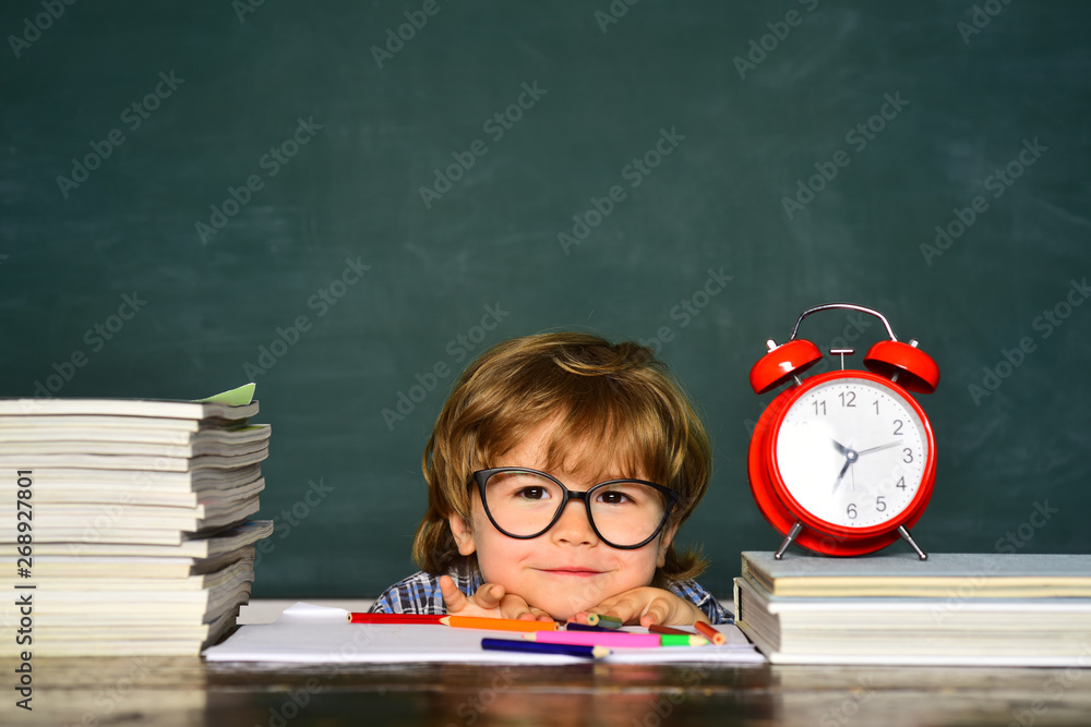 Time to learn concept. Learning concept. Educational process. Kids ...