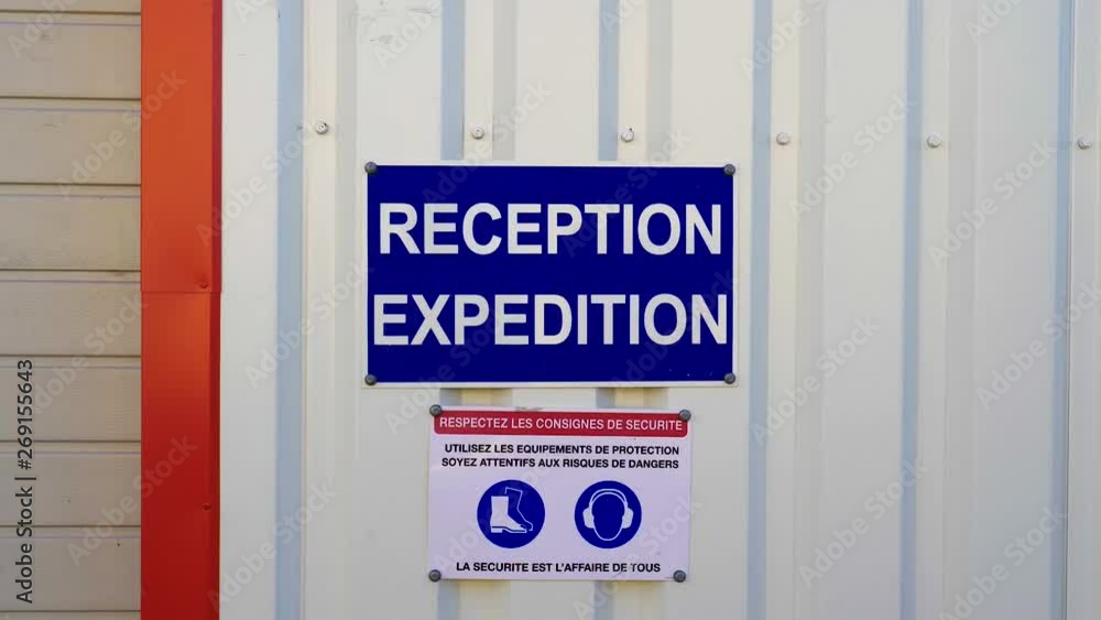 Video „Expedition / reception sign/board and safety instructions ...