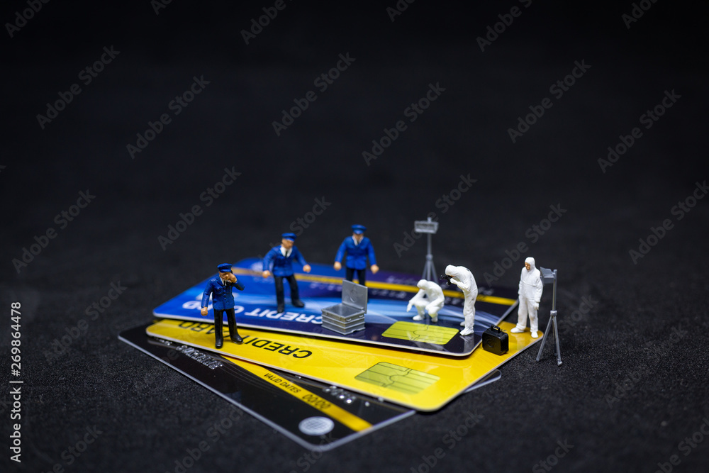 Miniature people : Police And Detective finding proof from credit card ...